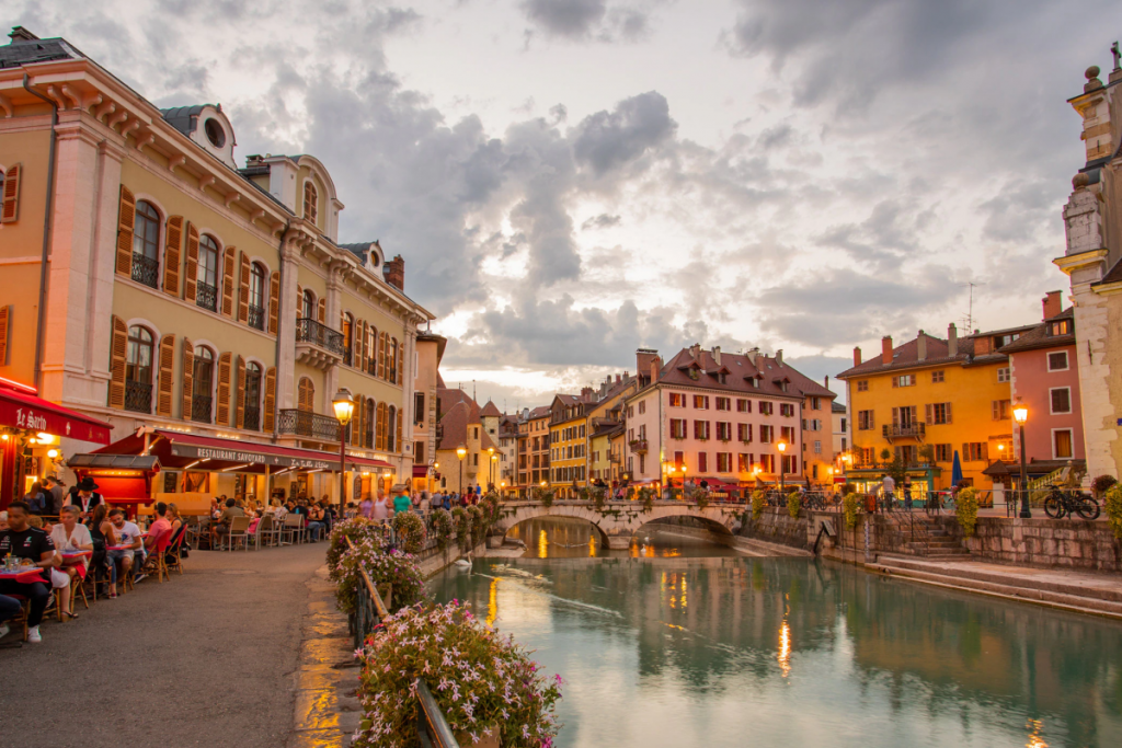 7 Places To Visit In Annecy, France