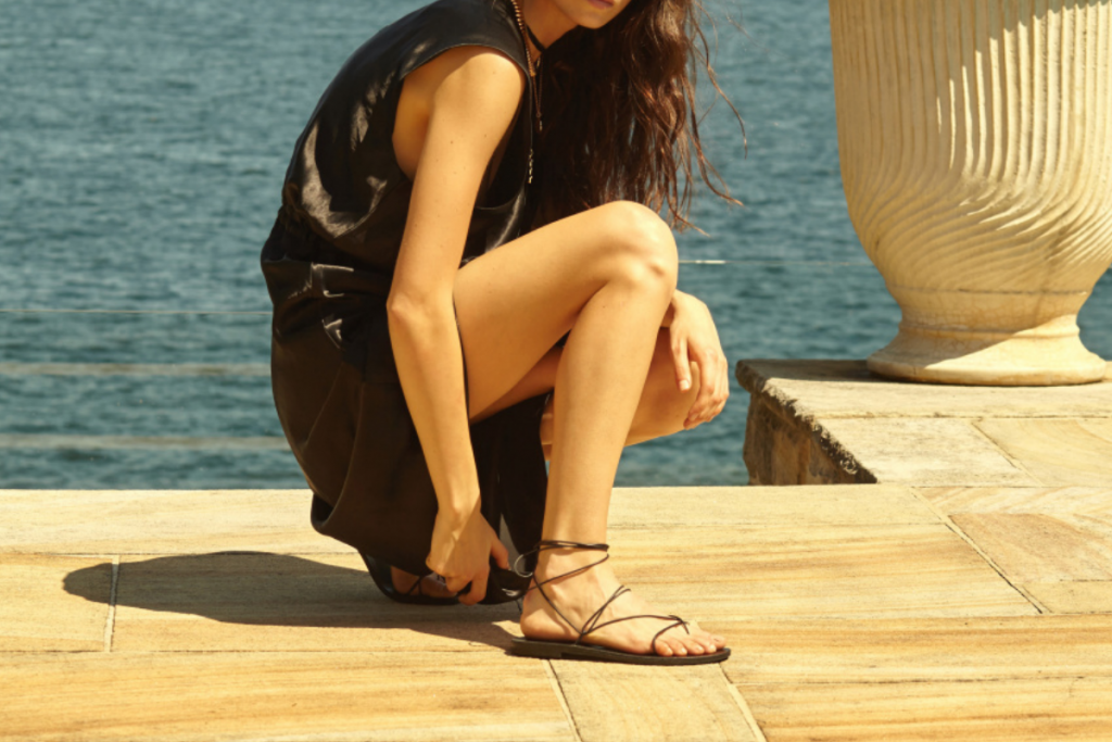 How To Choose The Best Bare Strap Sandals